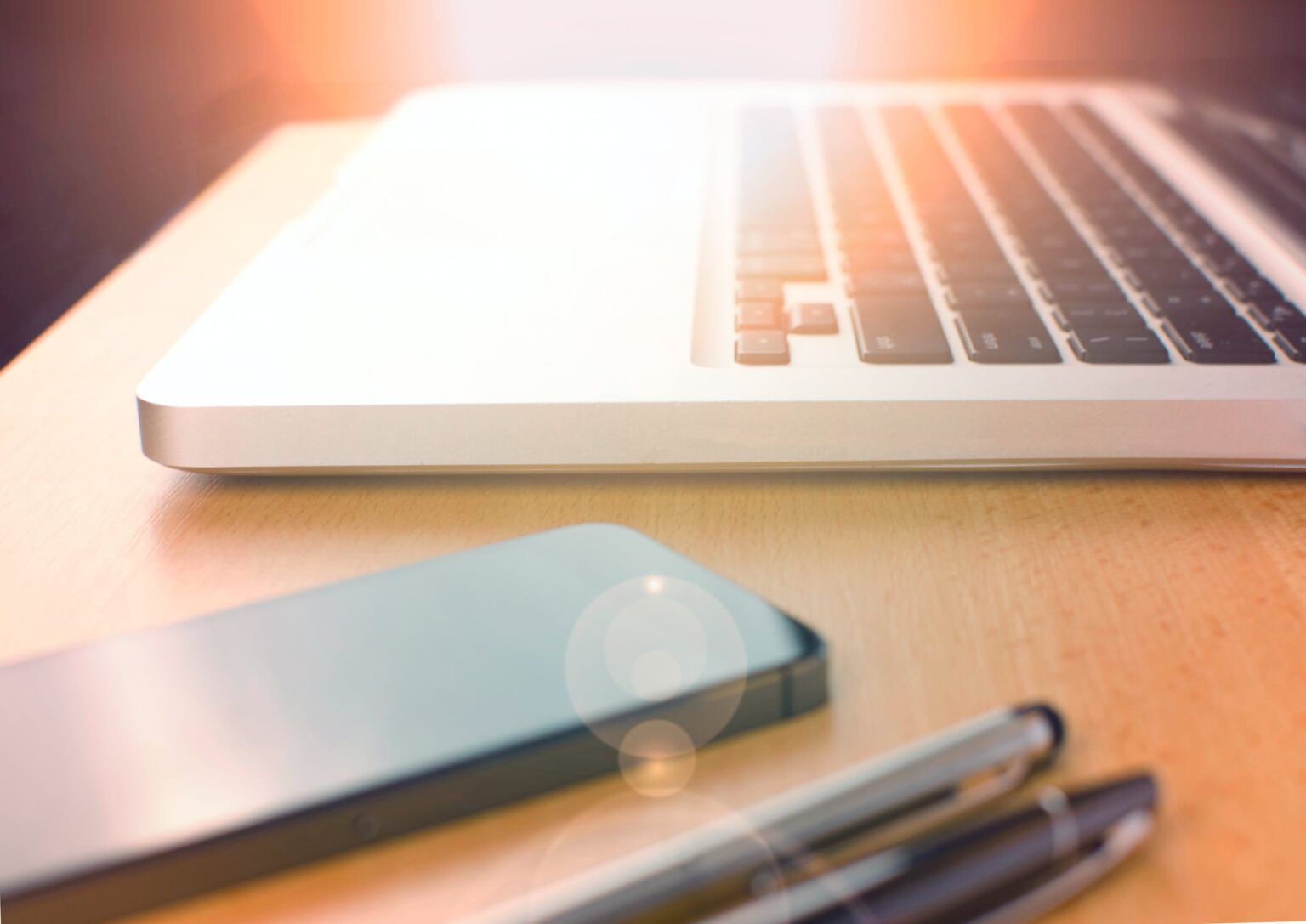 The 6 Pros Cons Of Freelance Writing Jobs For Beginners The 6 Pros Cons Of Freelance Writing Jobs For Beginners